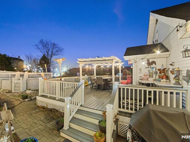 70 Overlook Avenue