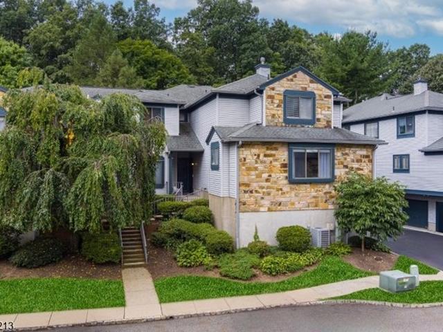 70 Overlook Dr Unit 70, Independence Township, NJ 07840
