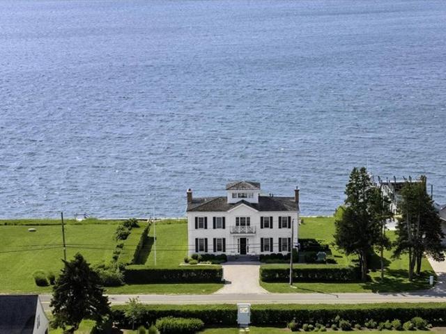 70 Peconic Ave, Shelter Island, NY 11964