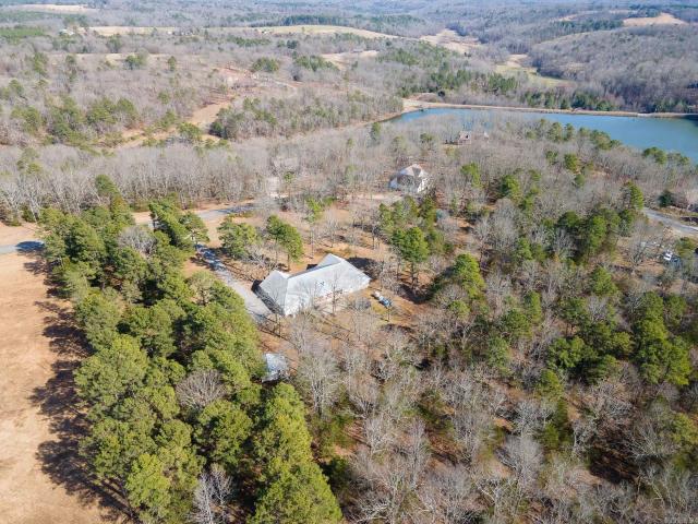 70 Quail Hollow Cove