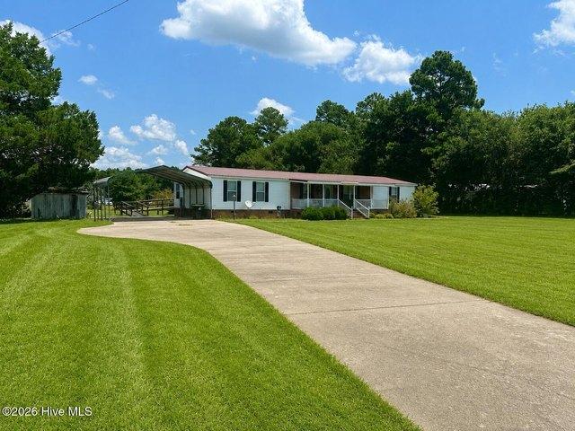 70 Rough Horn Rd, Evergreen, NC 28438