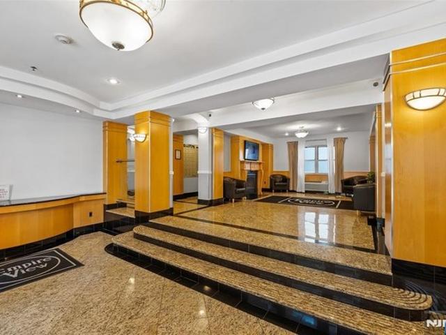 70 S Munn Ave Apt 401, East Orange, NJ 07018