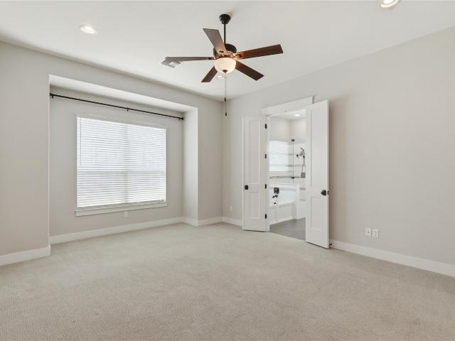 70 Santa Maria St, Georgetown, TX 78628 | MLS #4732