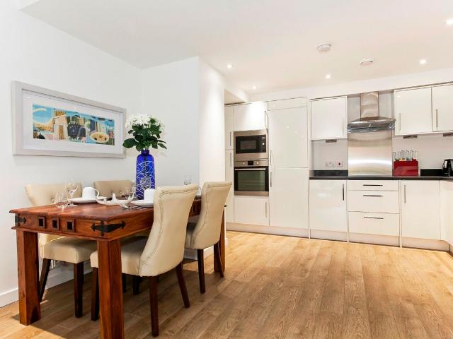 70 Sancroft House, London SE11, 1 bed flat to rent, £1,950 pcm | PrimeLocation