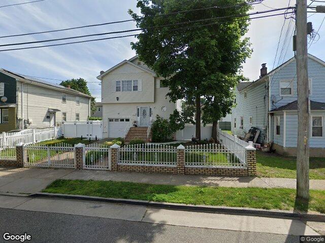 70 Stewart Ave, Hempstead, NY 11550