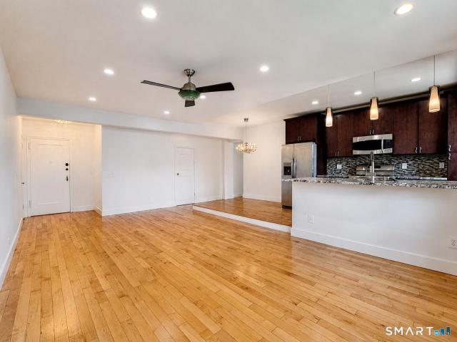 70 Strawberry Hill Ave, Unit 22B, Stamford, CT 06902 | MLS #24157