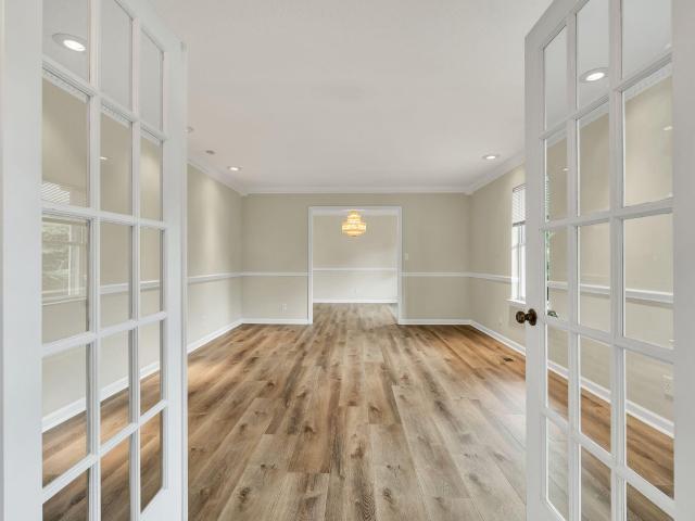 7104 Moreview Road