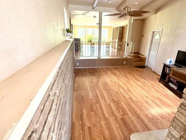 7104 Hilltop Court