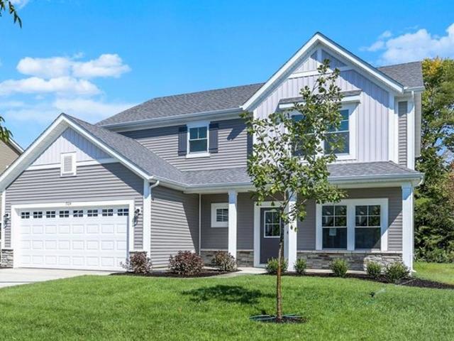 7104 Jackson Dr, Cumberland, IN 46229