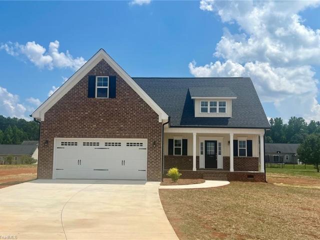 7104 Lukes Court