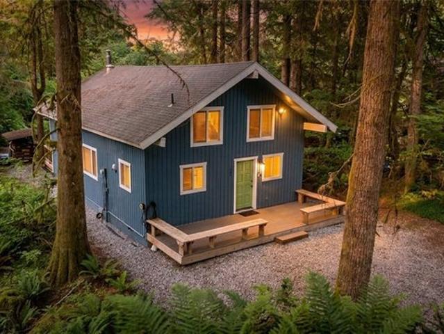 7104 Rainier Way, Glacier, WA 98244