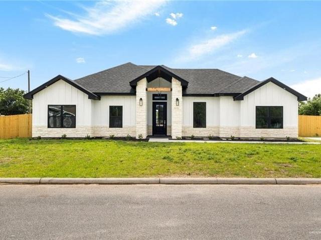 7105 Madrid, Weslaco, TX 78596