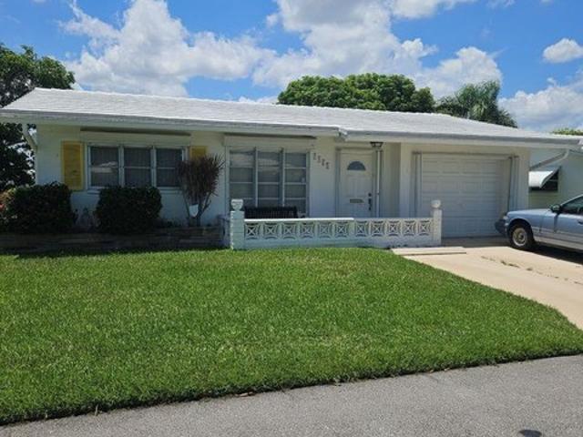 7105 NW 68th Ave, Tamarac, FL 33321