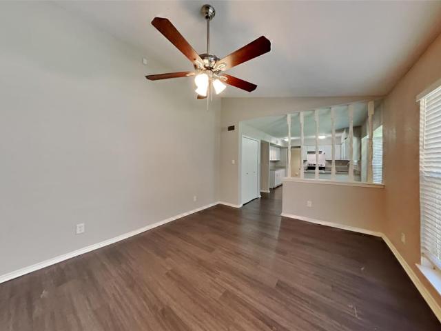 7105 Greenspring Dr, Arlington, TX 76016 | MLS #21232 | Compass