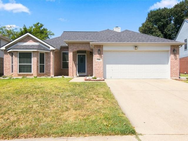7105 Isle Royale Dr, Fort Worth, TX 76137