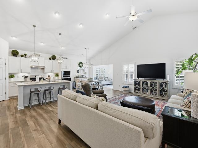 7105 Provincial Drive