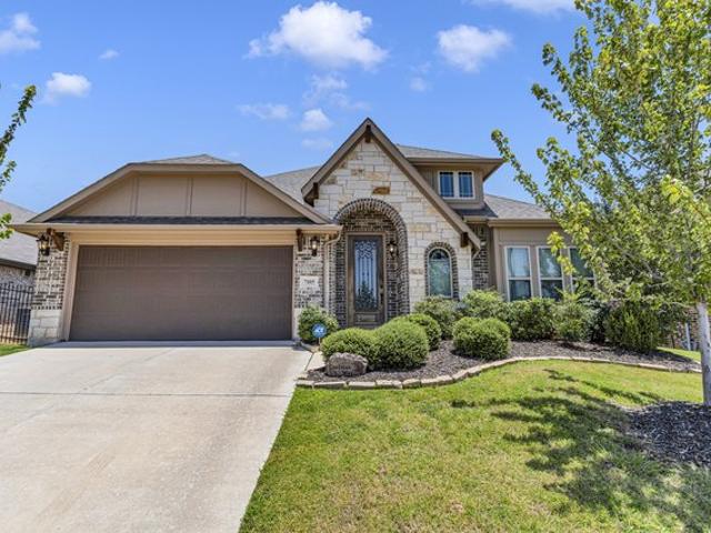 7105 Water Meadows Dr, Fort Worth, TX 76123