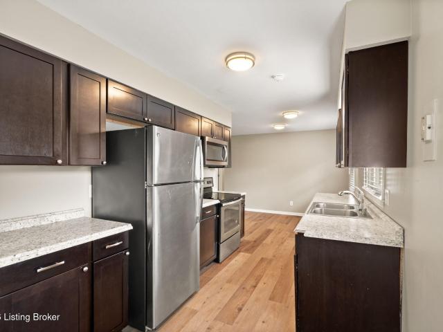 7106 Sunny Vale Way