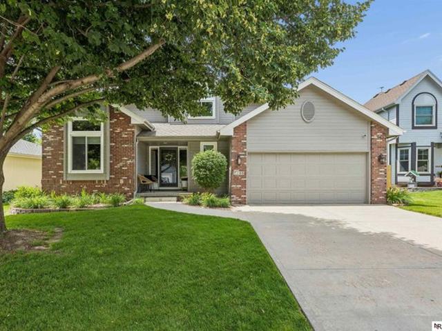 7106 S 158th St, Omaha, NE 68136
