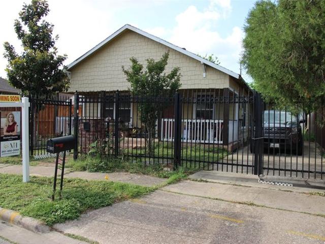 7107 Avenue I, Houston, TX 77011