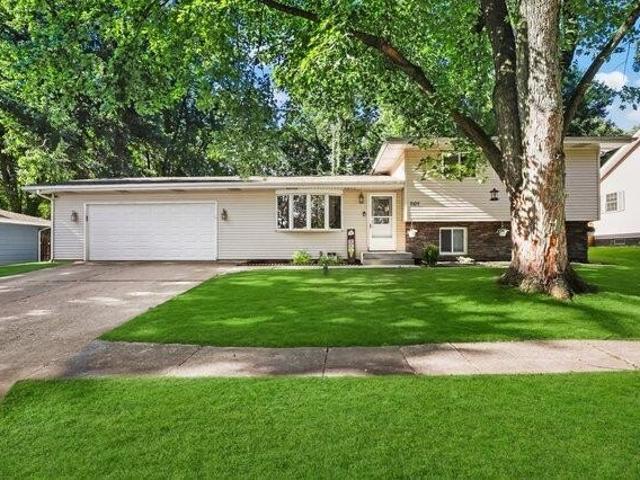 7107 Brentwood Ave, Portage, IN 46368