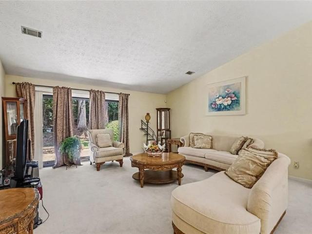 7107 Forest Lane
