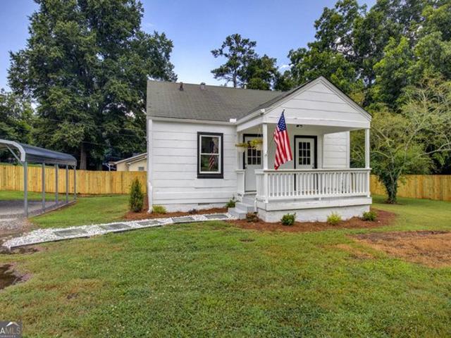 7107 Geiger St NW, Covington, GA 30014