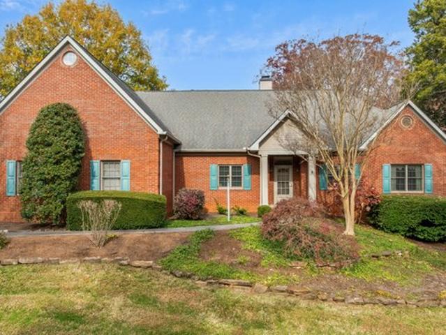 7107 Rotherwood Dr, Knoxville, TN 37919