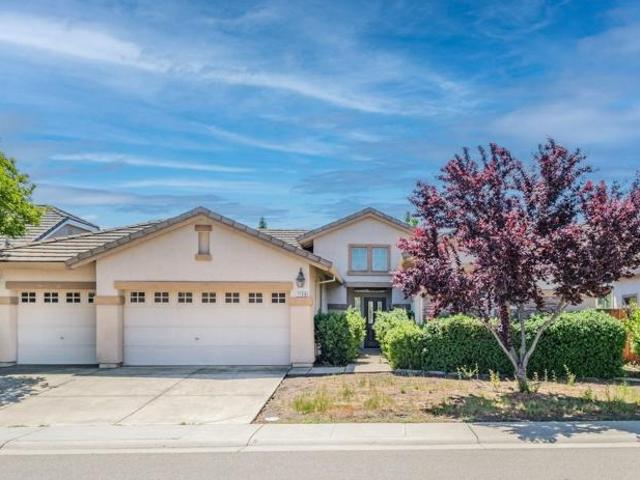 7108 Ackley Dr, Elk Grove, CA 95757
