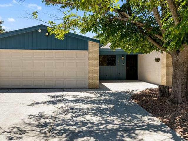 7108 Coulson Dr NE, Albuquerque, NM 87109