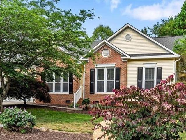 7108 Harper Ridge Ct, Oak Ridge, NC 27310