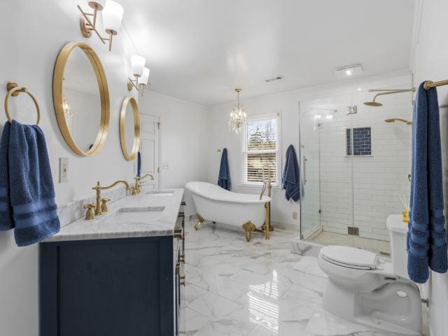 7108 River Park Ct