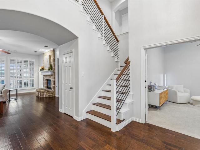 7109 New Bury Court