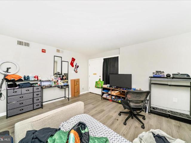 7109 Donnell Place # A8