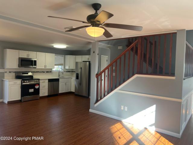7109 Pine Grove Dr, East Stroudsburg, PA 18301 | MLS #PM 140486