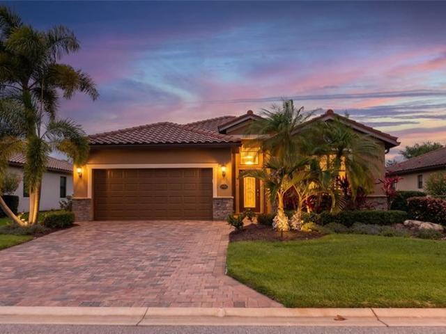 7109 Quiet Creek Dr, Bradenton, FL 34212
