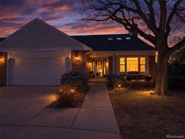 7109 S Poplar Lane