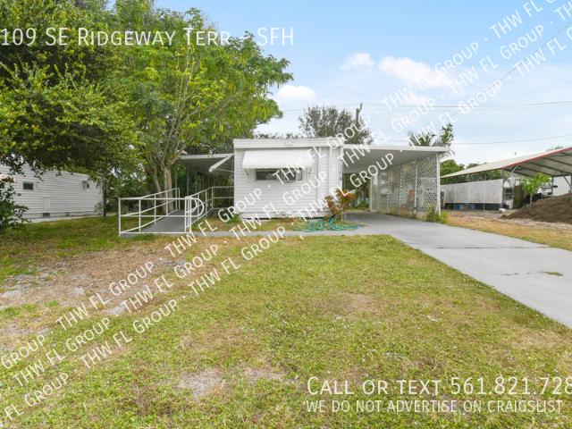 7109 SE Ridgeway Terr, 2 beds, 1 full bath