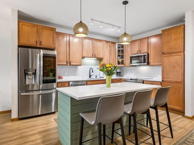 7100 Metro Boulevard # 415