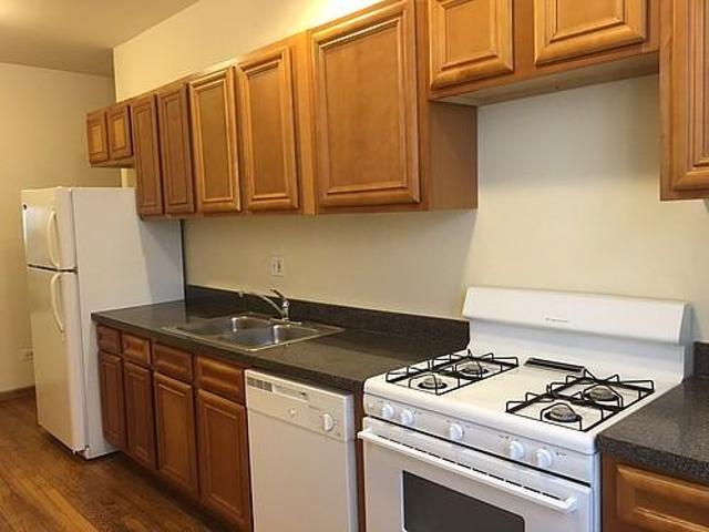 7100 North Sheridan 1 Bedroom Apartment for Rent at 7100 North Sheridan Road, Chicago, IL 60626 Rogers Park