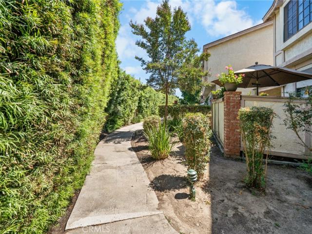 7100 Balboa 803