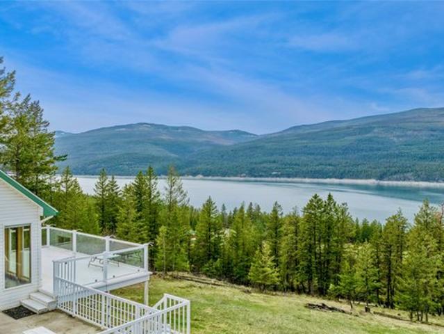 7100 Black Lake Rd, Rexford, MT 59930