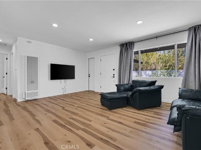 7100 Cholla Ave, Yucca Valley, CA 92284 | MLS #SR26083