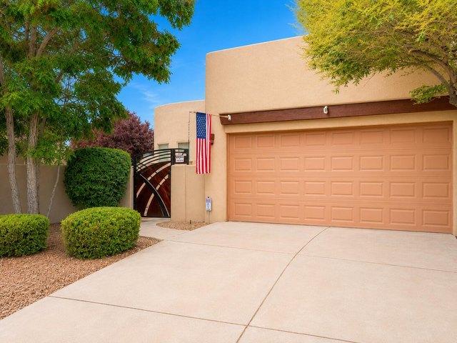 7100 Hawthorn Ave NE, Albuquerque, NM 87113