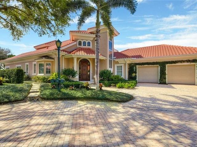 7100 Verde Way, Naples, FL 34108