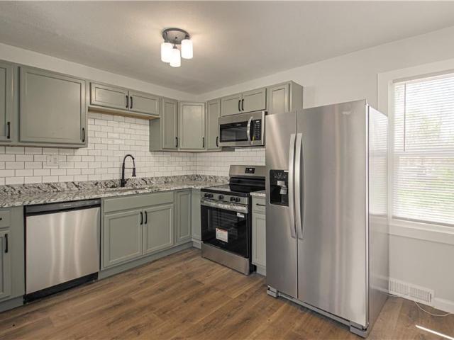 7101 E 113th St, Kansas City, MO 64134 | MLS #2612 | Compass
