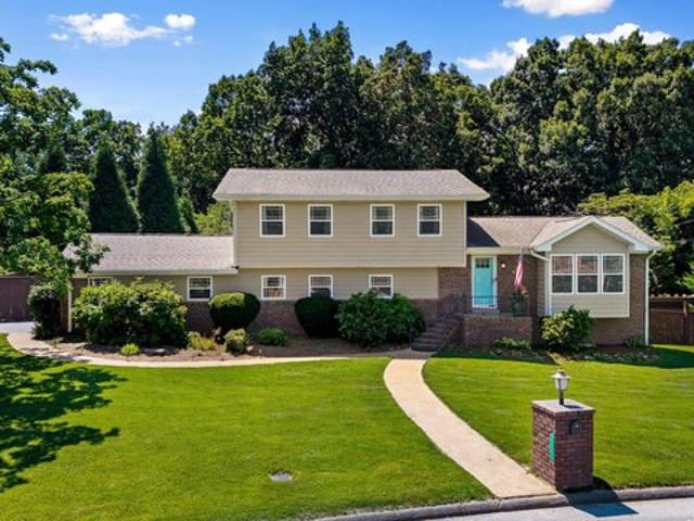 7101 Fairington Cir, Hixson, TN 37343