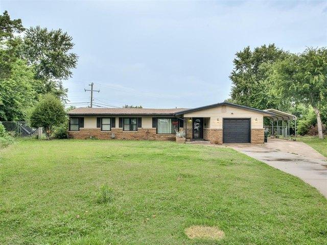 7101 Hilltop Ct, Oklahoma City, OK 73110