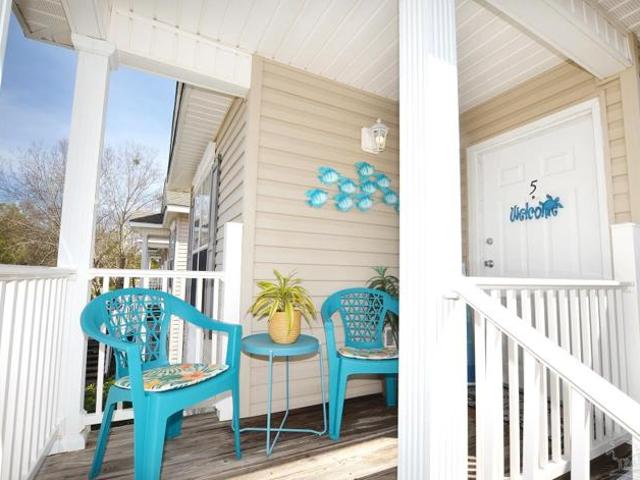 7101 Joy St #H5, Pensacola, FL 32504