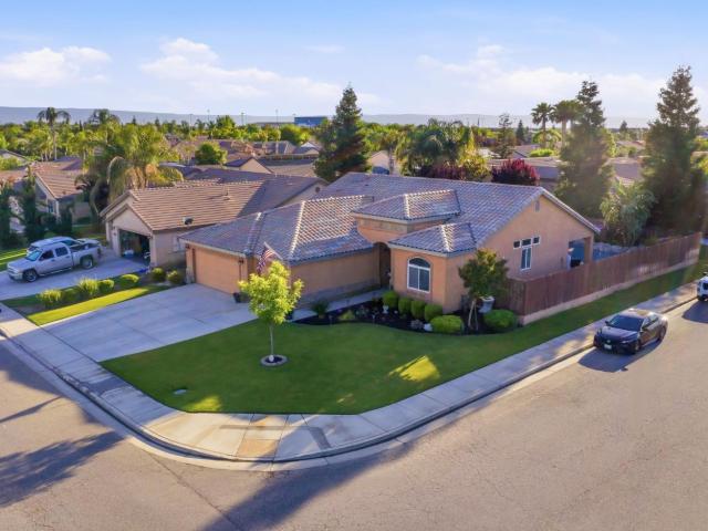 7101 Pine Flat Drive